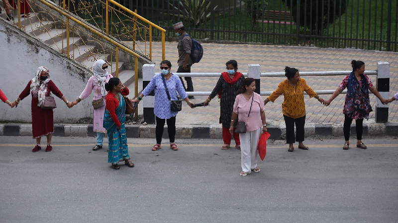 Headline Nepal : Online News Portal | Advocate Yagya Mani Neupane Files ...